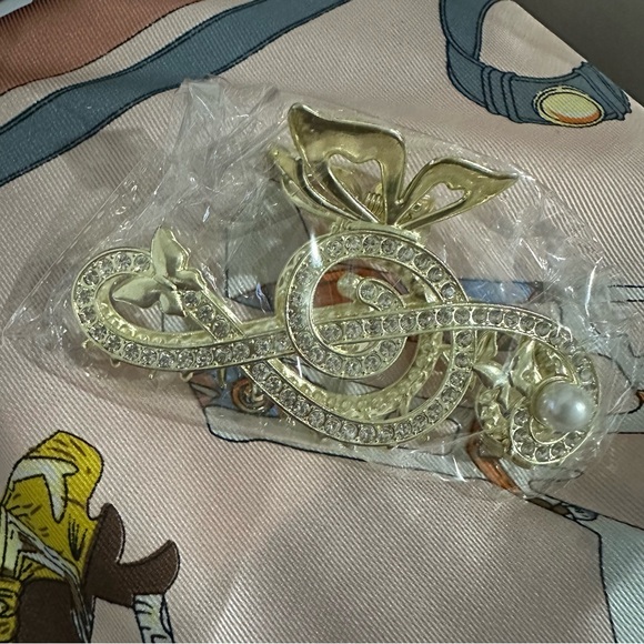 Accessories | Brand New Elegant Music Note Hair Claw Gem Rhinestone ...